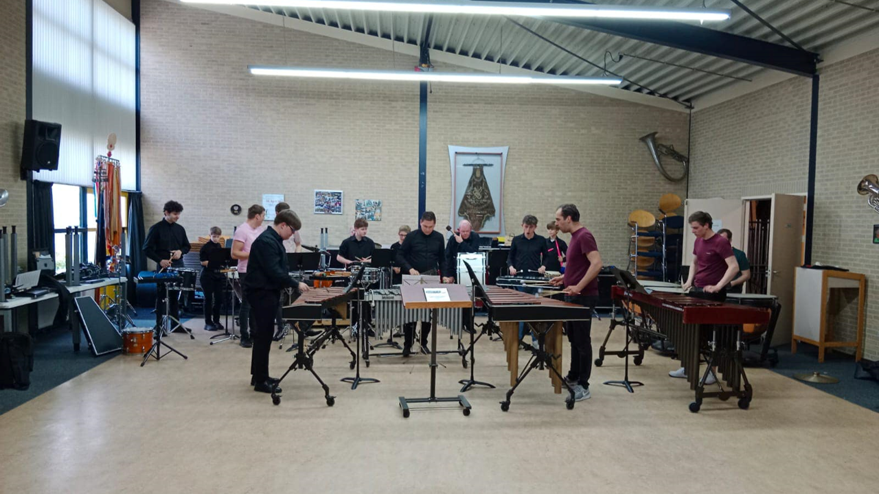Ons Genoegen | Over | Orkesten